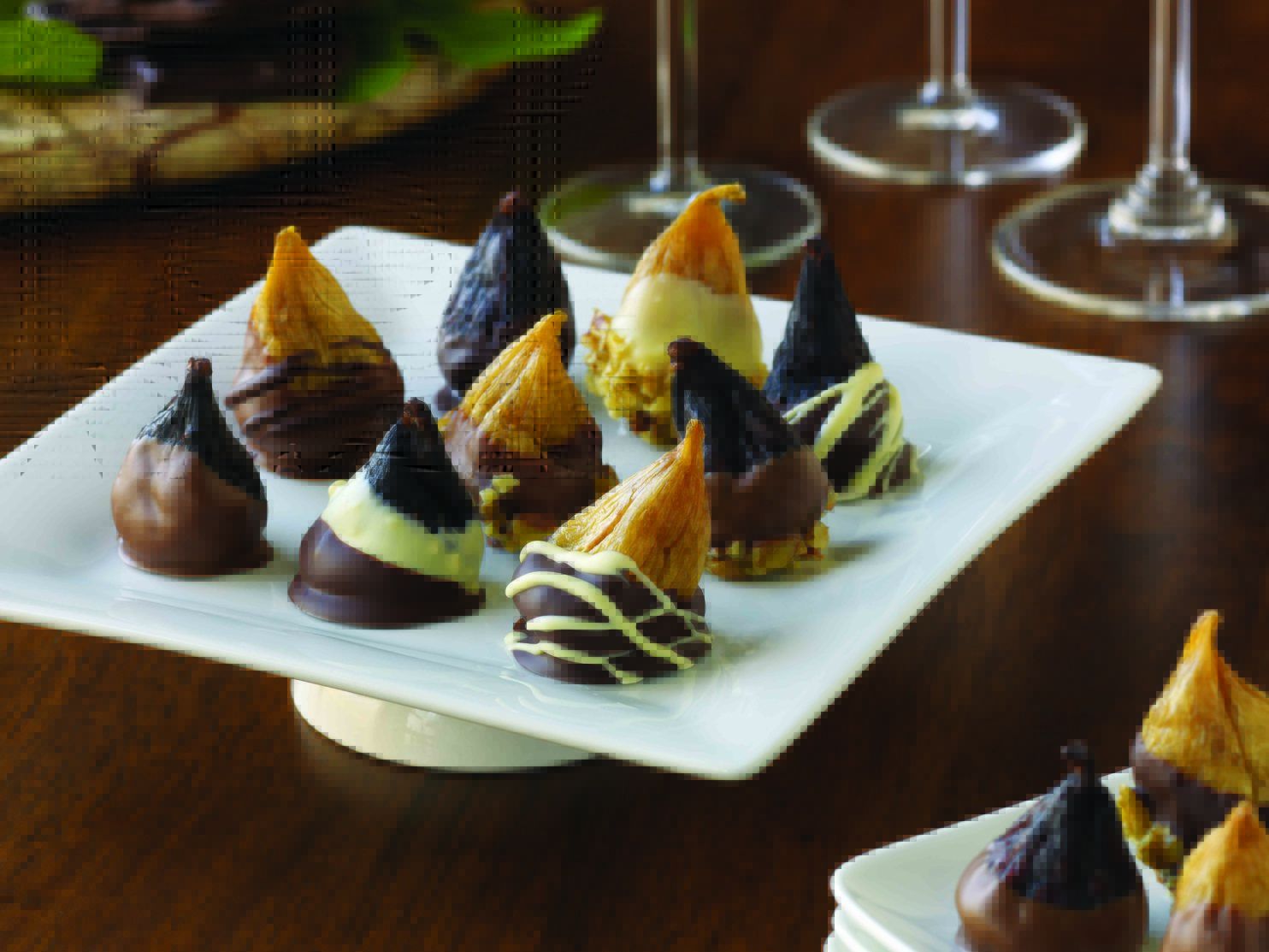 Chocolate Dipped Figs | Valley Fig Growers